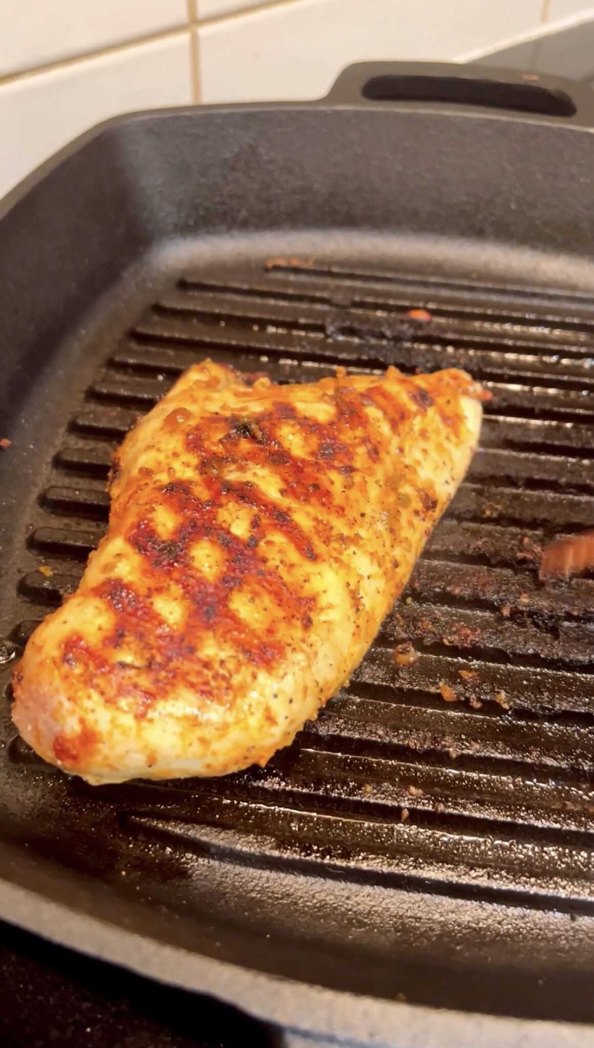 Cactus Club's Chicken Pesto Quesadilla (Copycat Recipe) - Hey Kim, Let ...